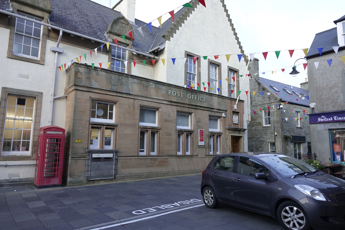 Low turnout for Post Office relocation briefing | Shetland News