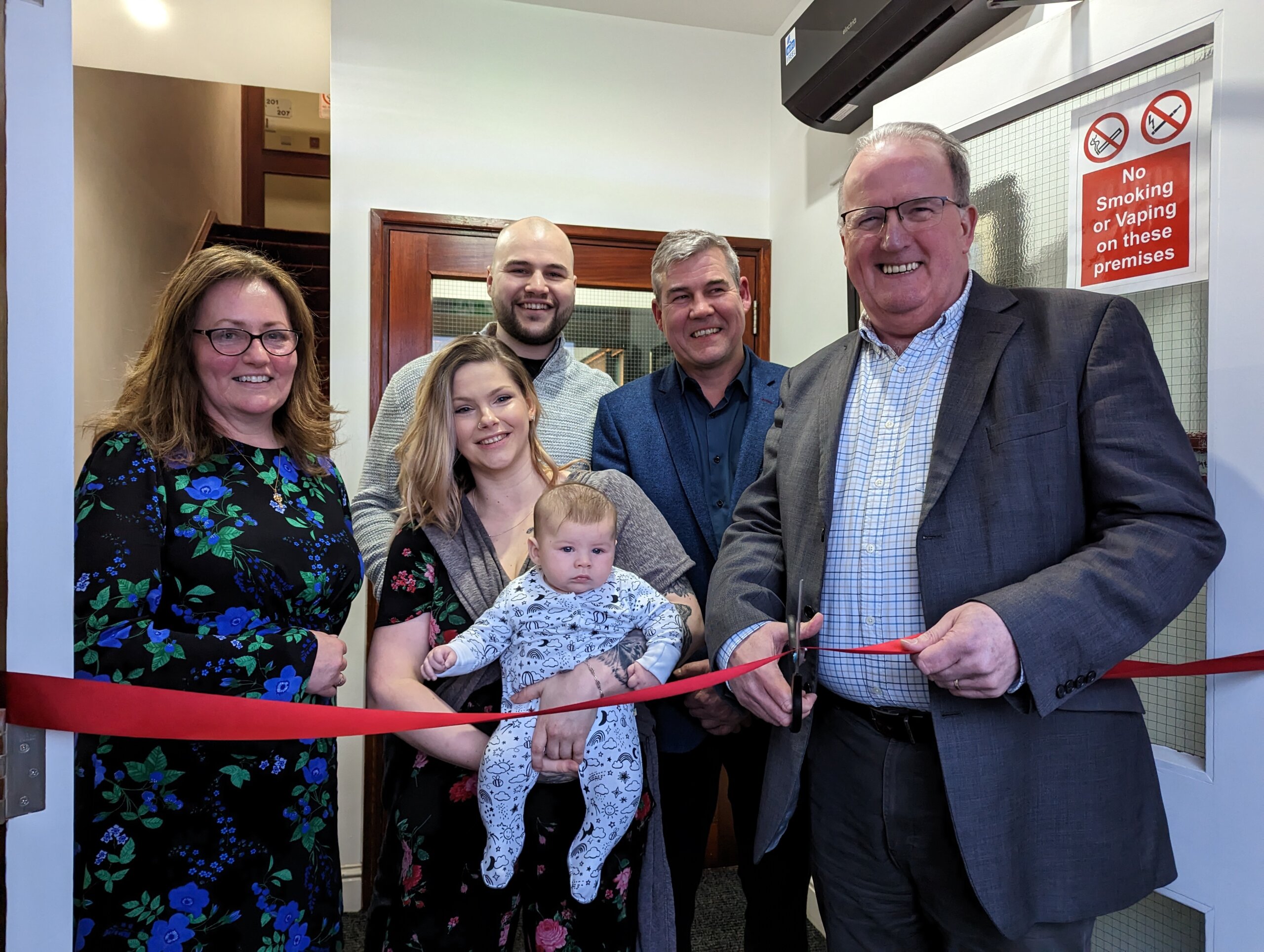 Watch: Ribbon cut to mark reopening of Scalloway Hotel bar | Shetland News