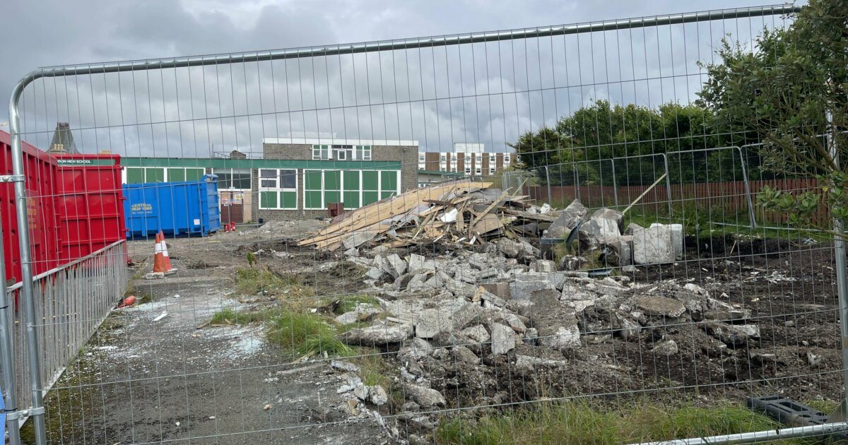 Progress in getting former school demolition plans approved | Shetland News