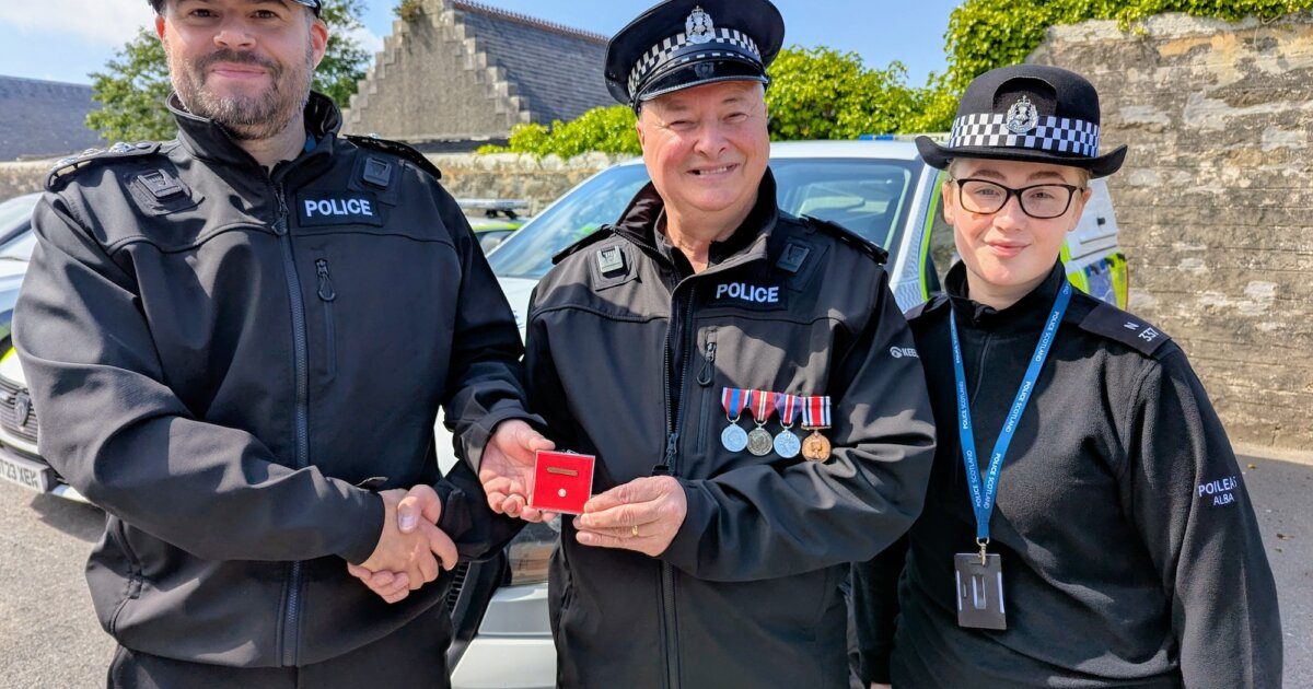 Spence recognised for racking up nearly 20 years service as special ...