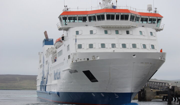 Cable repairs may only be completed on Thursday due to storm | Shetland ...